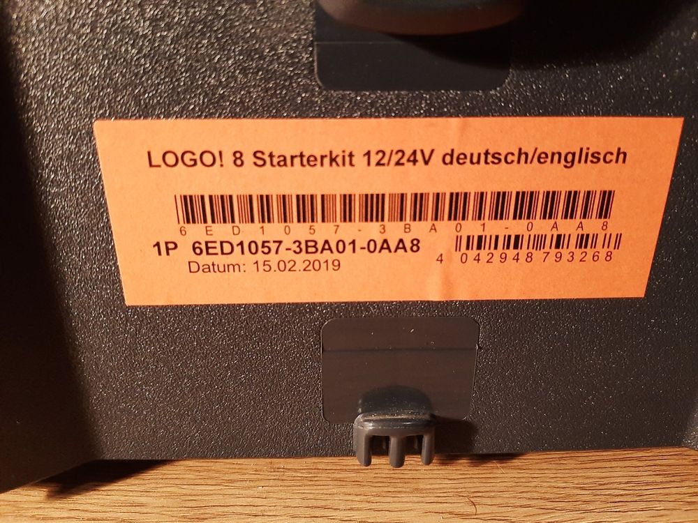 Siemens LOGO!8 Starterkit 12/24V (Gebraucht) in Einsiedeln für CHF 186 ...