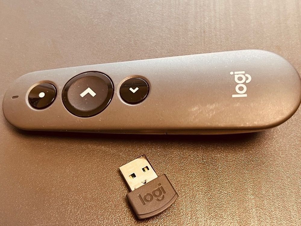 Logitech R500 PowerPoint Presenter | Kaufen auf Ricardo