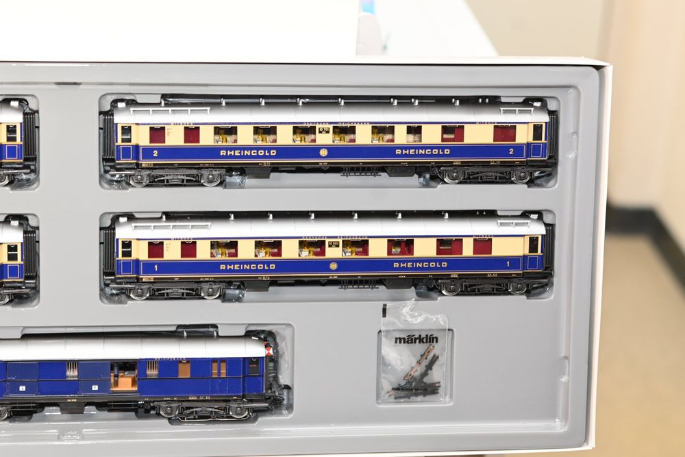 Rheingold Wagenset Märklin 4228 HO/AC mit OVP (Gebraucht) in Laupen ZH ...