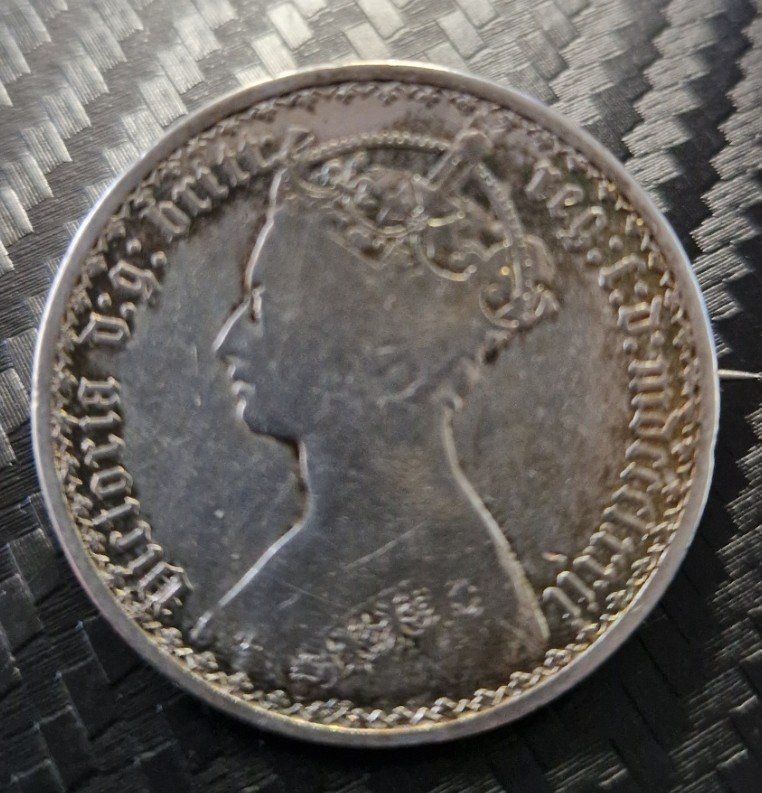 Antike Silberbrosche – Queen Victoria Florin (ca. 1887–1893) (Gebraucht ...