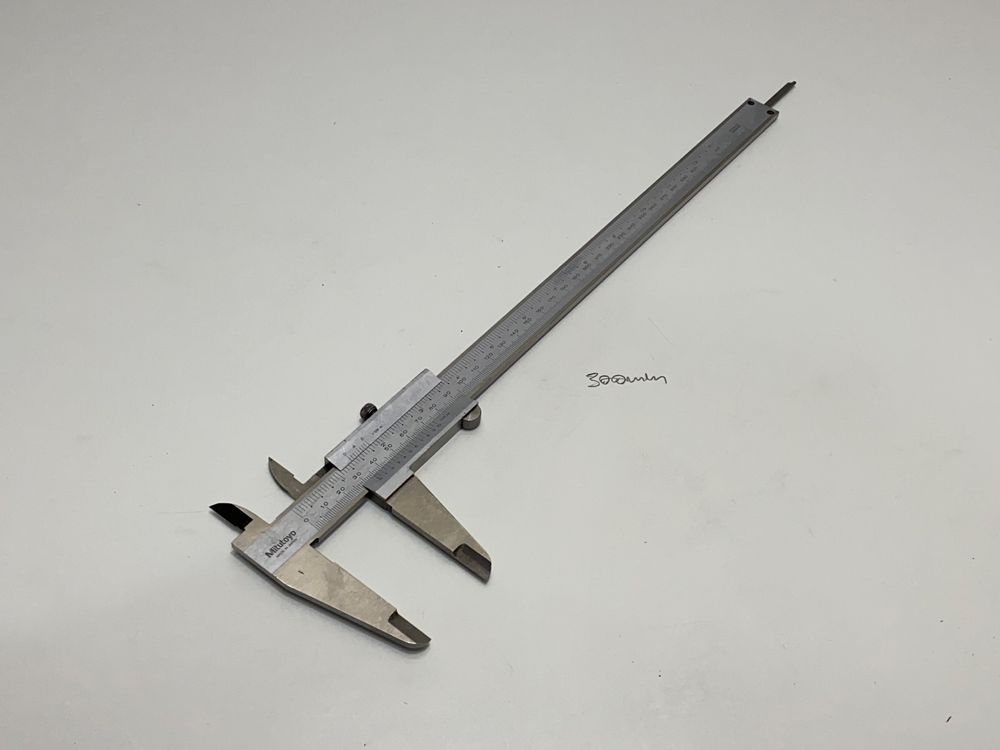 Schieblehre Messchieber 300mm (Defekt) in Boswil für CHF 50 – mit ...