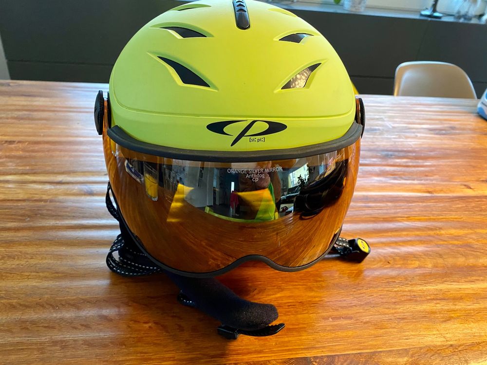 toller CP Skihelm mit Visier Gr. 53-56 (Gebraucht) in Buchrain für CHF 55 – mit Lieferung auf ...