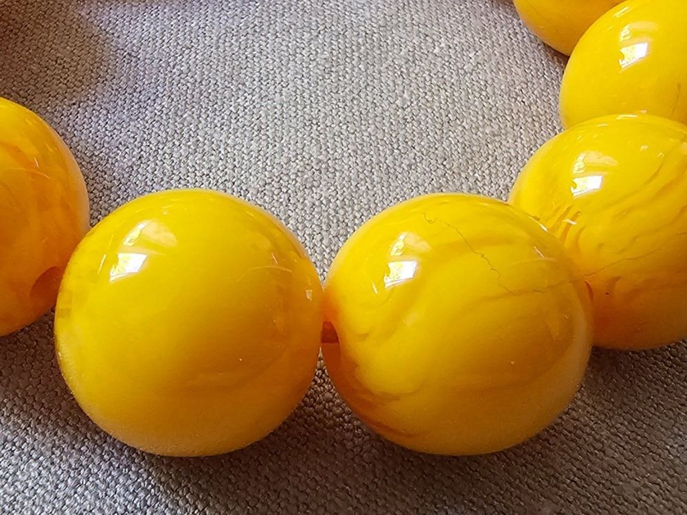 Butterscotch Armband 20mm Kugeln wie Bernstein weiß groß (Neu (gemäss ...