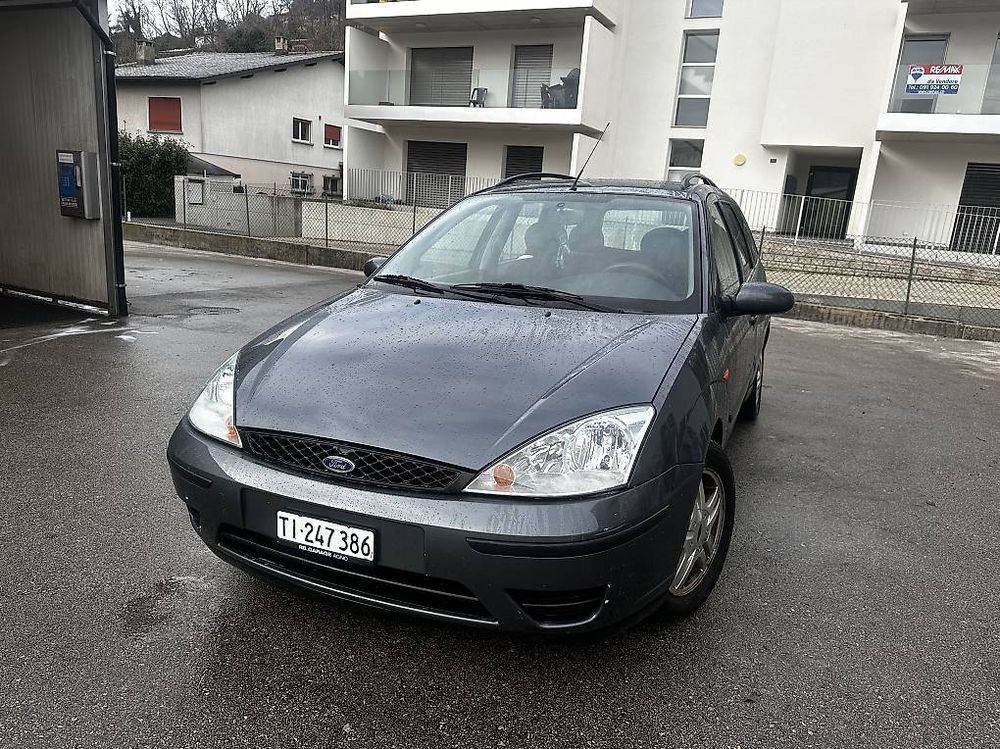 Ford Focus caravan (Usato) a Pura per CHF 500 – solo ritiro | Acquista ...