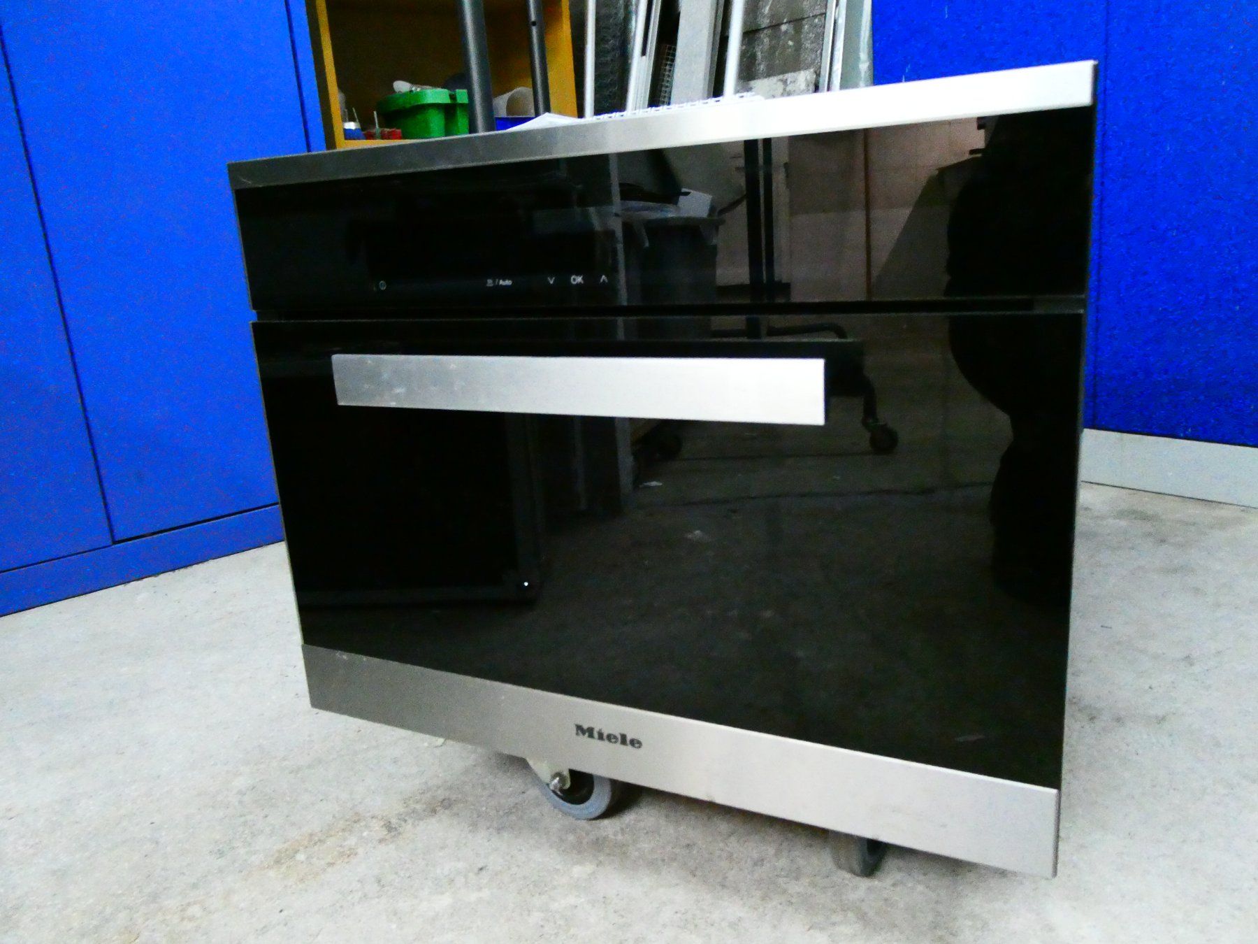 Four Vapeur Miele Noir, comme neuf.DG 6200 ED CS CH (D'occasion) à ...