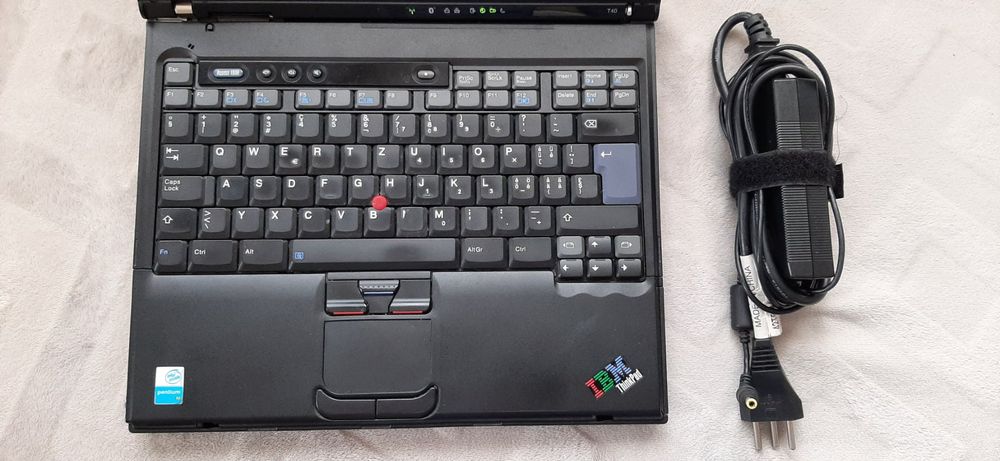 IBM ThinkPad T40, 14 ZOLL Windows XP SP3 & Office 2007 (Gebraucht) in ...
