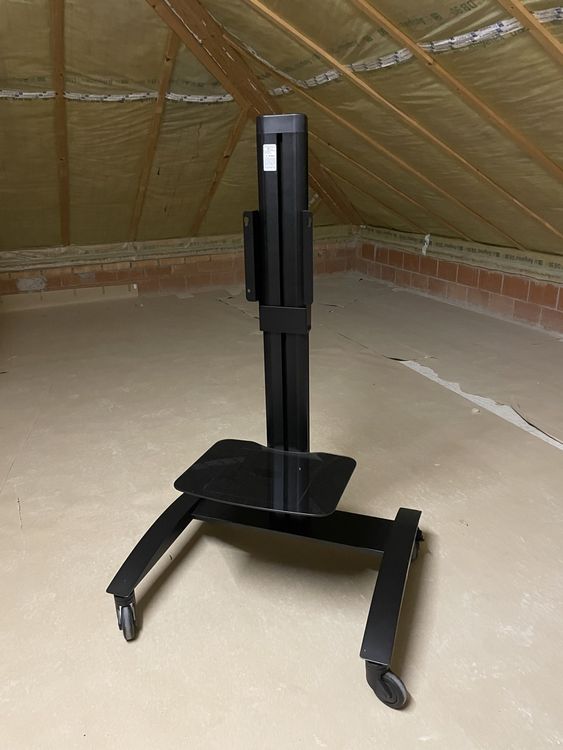 Peerless SmartMount Universal Flat Panel TV Cart SR560G (Gebraucht) in ...