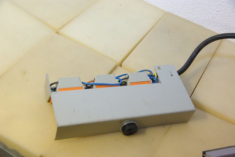 woertz Bodeneinlasssteckdosenleiste 3-fach (Gebraucht) in Herisau für ...