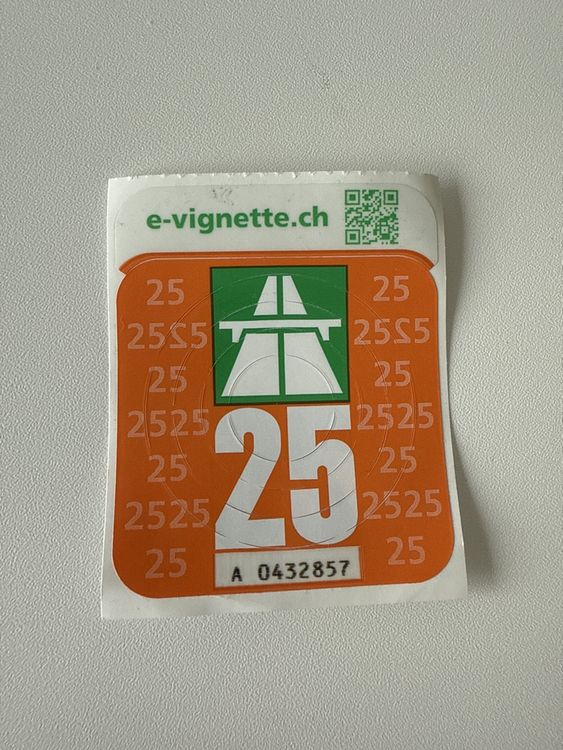 Autobahnvignette 2025 (Neu und originalverpackt) in Sempach Station für CHF 28 – mit Lieferung ...