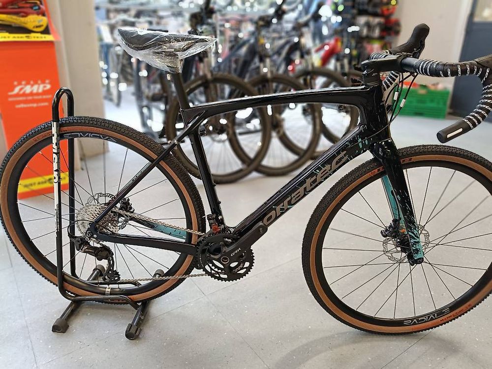 Nuova Gravel Bike CORRATEC Allroad C2 Carbon (Gebraucht) in Bellinzona ...