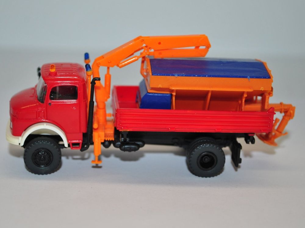 Preiser LKW Mercedes Feuerwehr (EML451) (Gebraucht) in Aarwangen für ...