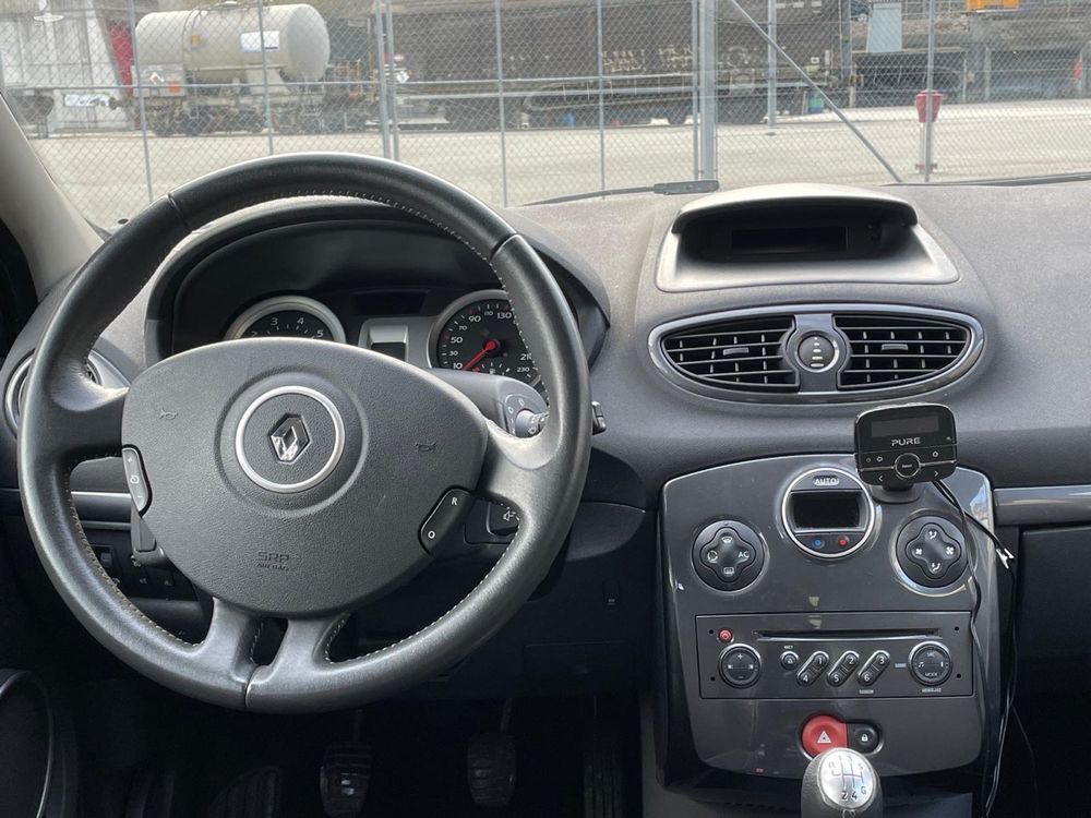 Renault Clio 2.0 16V - 138 PS, MFK 2025, gut ausgestattet (Gebraucht ...
