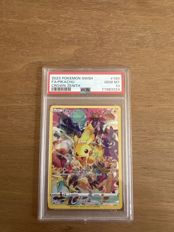 Pikachu Crown Zenith - PSA 10 | Kaufen auf Ricardo