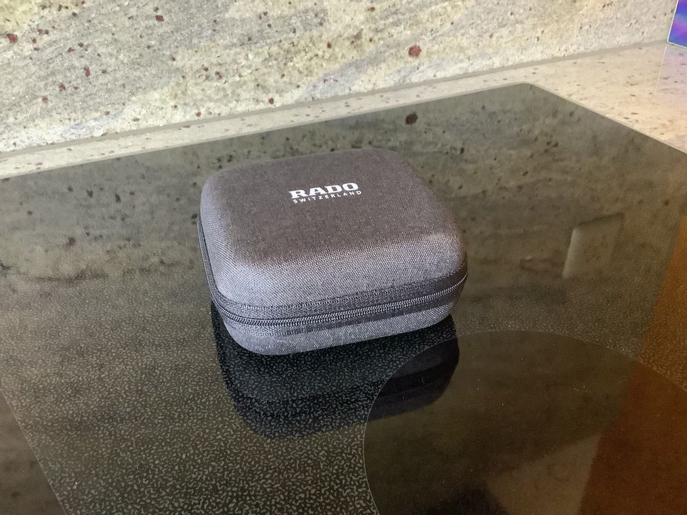 rado box (Neu (gemäss Beschreibung)) in Kerzers für CHF 23 – mit ...