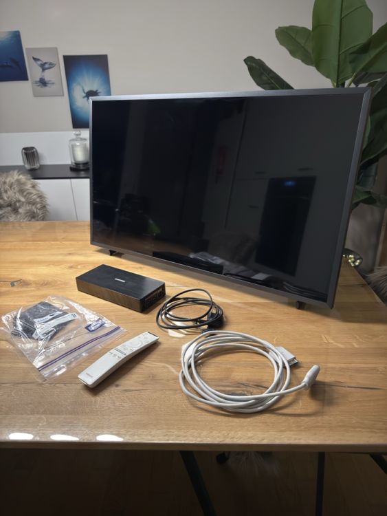 Samsung The Frame 32 Zoll QLED wie neu! (Neu (gemäss Beschreibung)) in ...