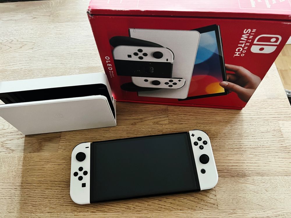 Nintendo Switch Oled 64GB wie neu (Neu (gemäss Beschreibung)) in ...