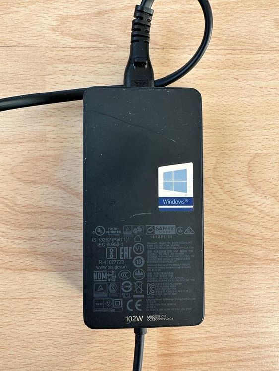 Original Microsoft Surface Netzteil | Kaufen auf Ricardo Original Microsoft Surface Netzteil | Kaufen auf Ricardo