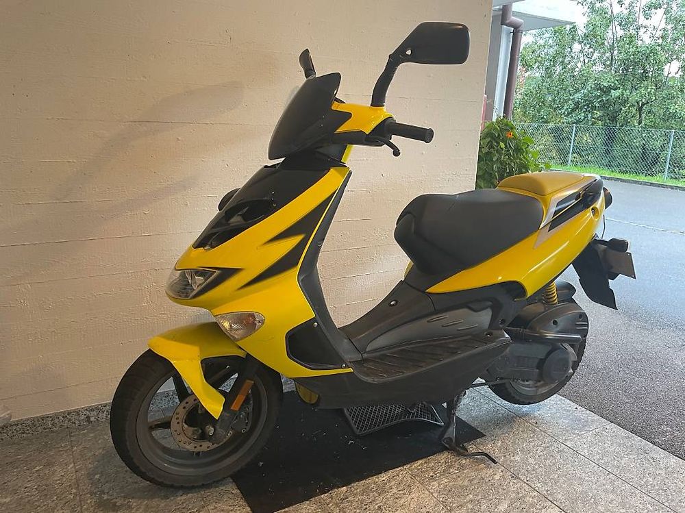 Aprilia SR50 Ditech 45km/h (ab 15 J.) (Gebraucht) in Wollerau für CHF 610 – nur Abholung auf ...