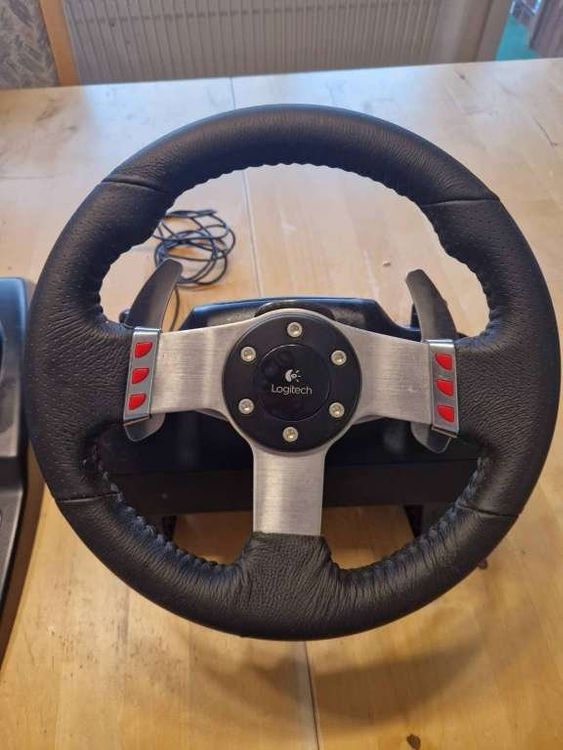 Logitech G27 Racing Wheel and Pedal Set PC | Kaufen auf Ricardo
