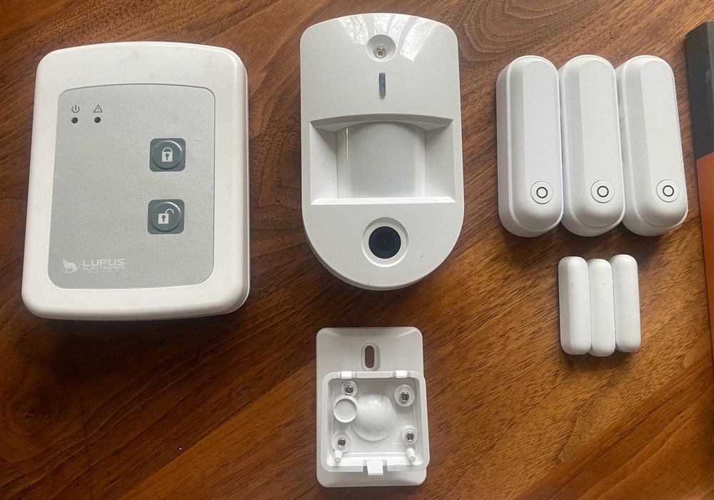 LUPUS XT2 Plus Alarm System für Smarthome | Kaufen auf Ricardo