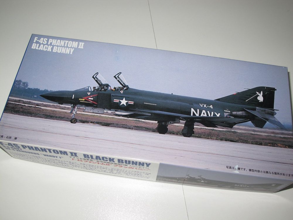 1/72 Fujimi Phantom F-4S Black Bunny (Neu und originalverpackt) in ...