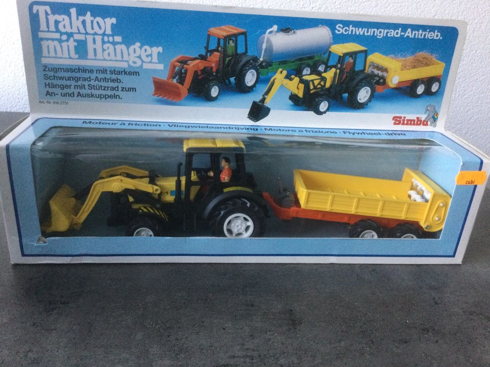 SIMBA 1 Farmer-Set und 3 Traktoren mit Hänger, neu (Neu und ...