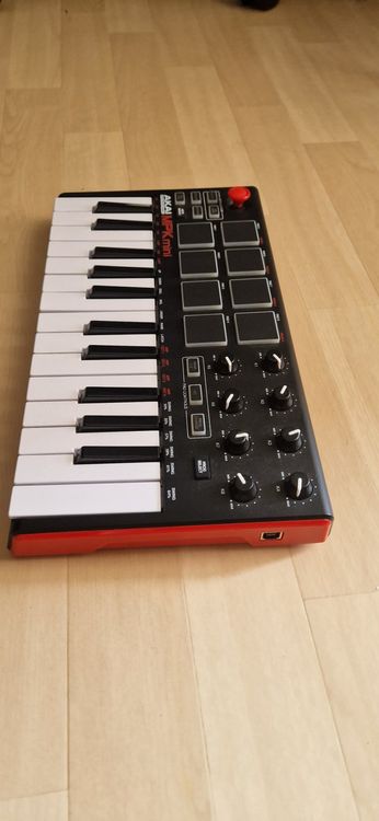 Akai Mini MPK2 (Gebraucht) in Horw für CHF 51 – mit Lieferung auf ...