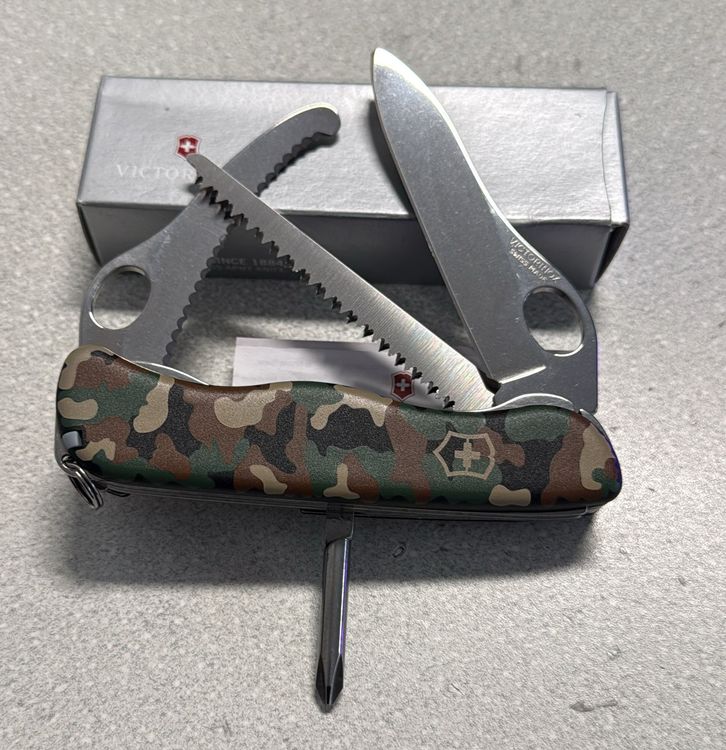 VICTORINOX SACKMESSER HUNTER XT CAMO (Neu und originalverpackt) in ...