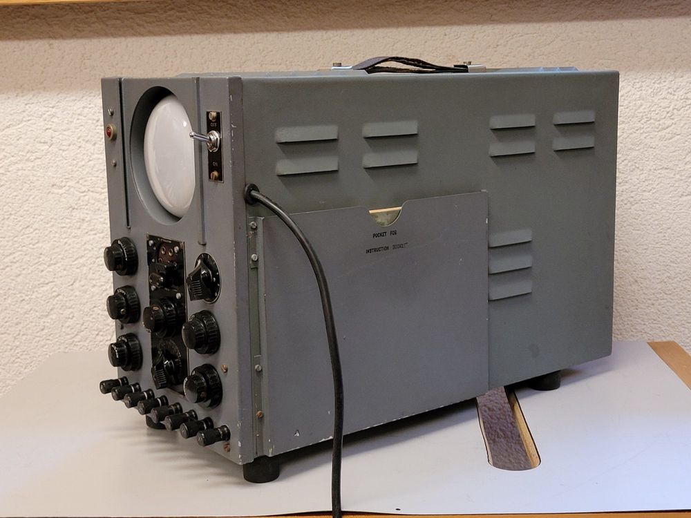 Oszillograf Cossor Type 339 von 1945, ex Radio Basel (Gebraucht) in ...