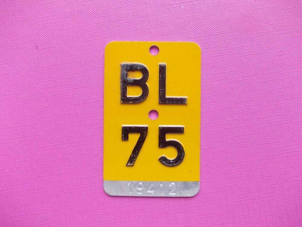 Velonummer / Mofanummer / Töfflinummer BL 75 (Gebraucht) in Gsteigwiler für CHF 19 – mit ...