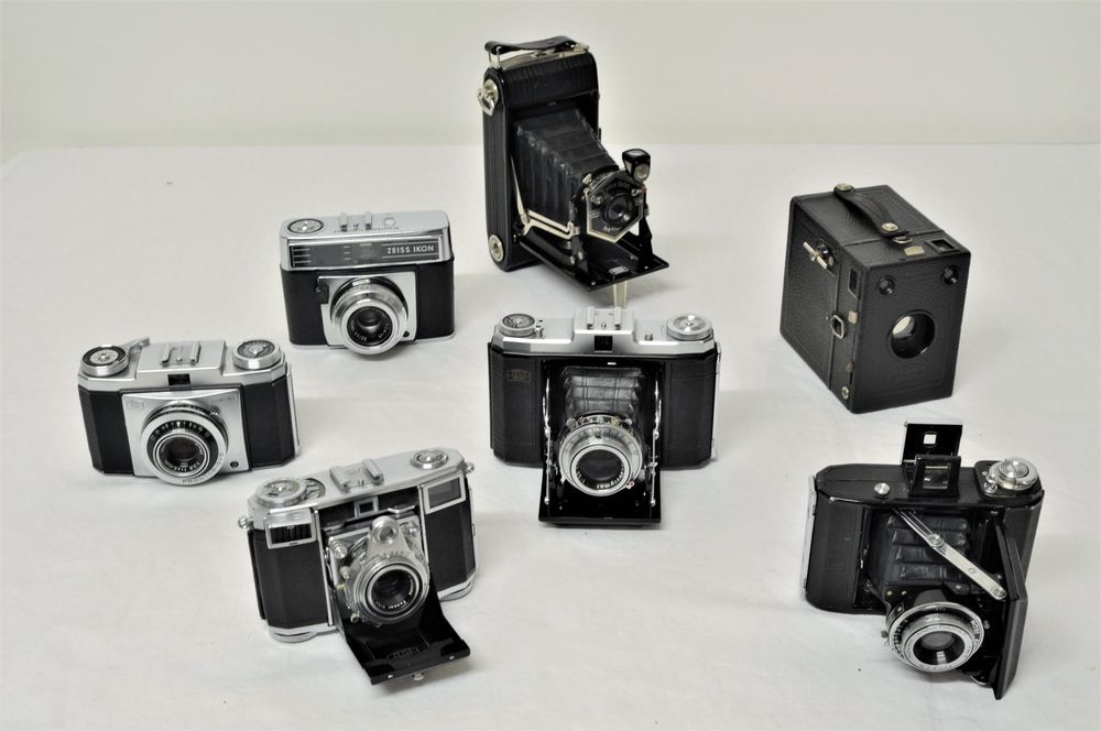 Konvolut von 7 Zeiss-Ikon- Vintage Kameras (Gebraucht) in für CHF 115 ...