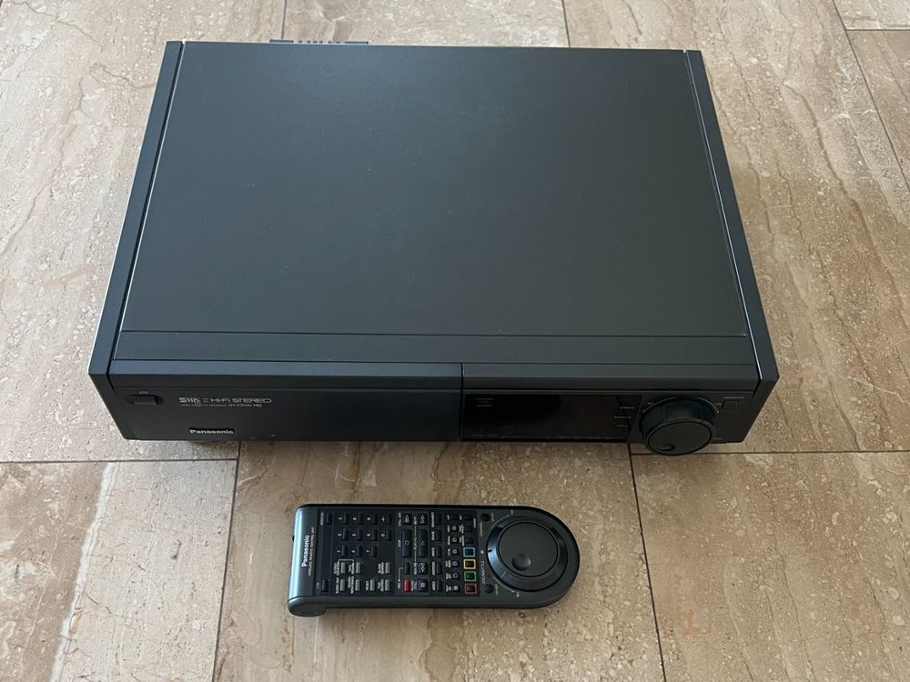 Panasonic NV-FS100 HQ Videorecorder mit Fernbedienung (Gebraucht) in ...