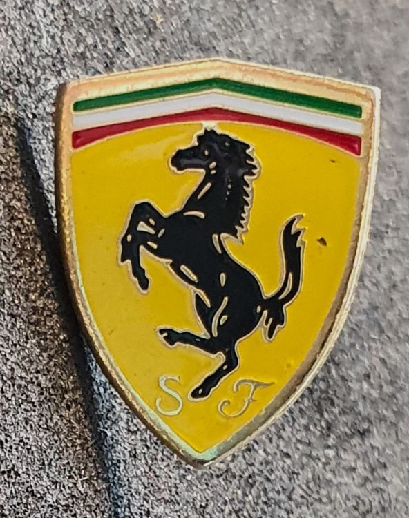 T026 - Pin Auto Sport-Wagen SF Ferrari Logo Mustang Pferd | Kaufen auf ...