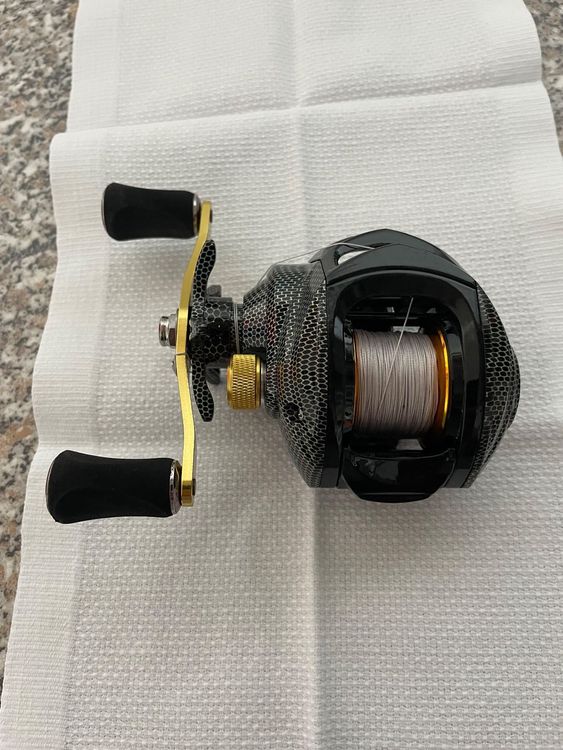 Baitcaster Linkshand Schwarz/Gold (Gebraucht) in Wollerau für CHF 15 ...
