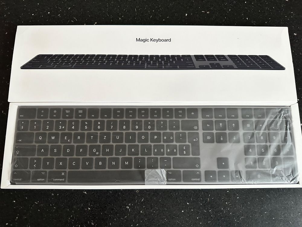 Apple Magic Keyboard mit Ziffernblock,Space Grey,CH-Layout (Gebraucht ...