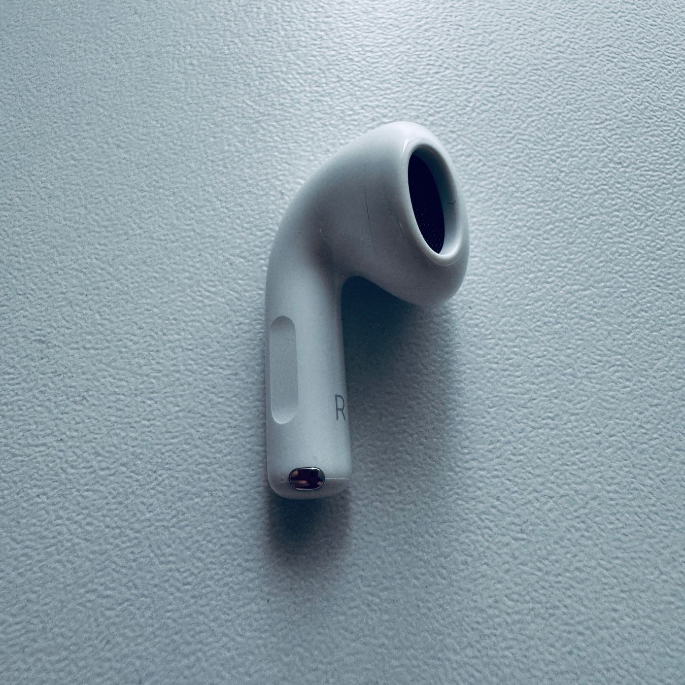 Original Apple AirPods 4 Gen. Rechter mit ANC A3055 Einzeln (Neu und ...