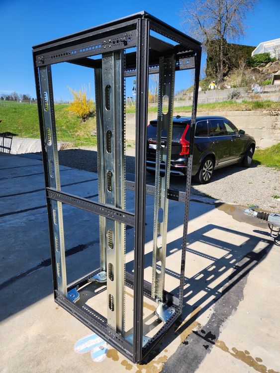 HP Server Rack auf Rollen 42 HE (Gebraucht) in Herrenschwanden für CHF ...