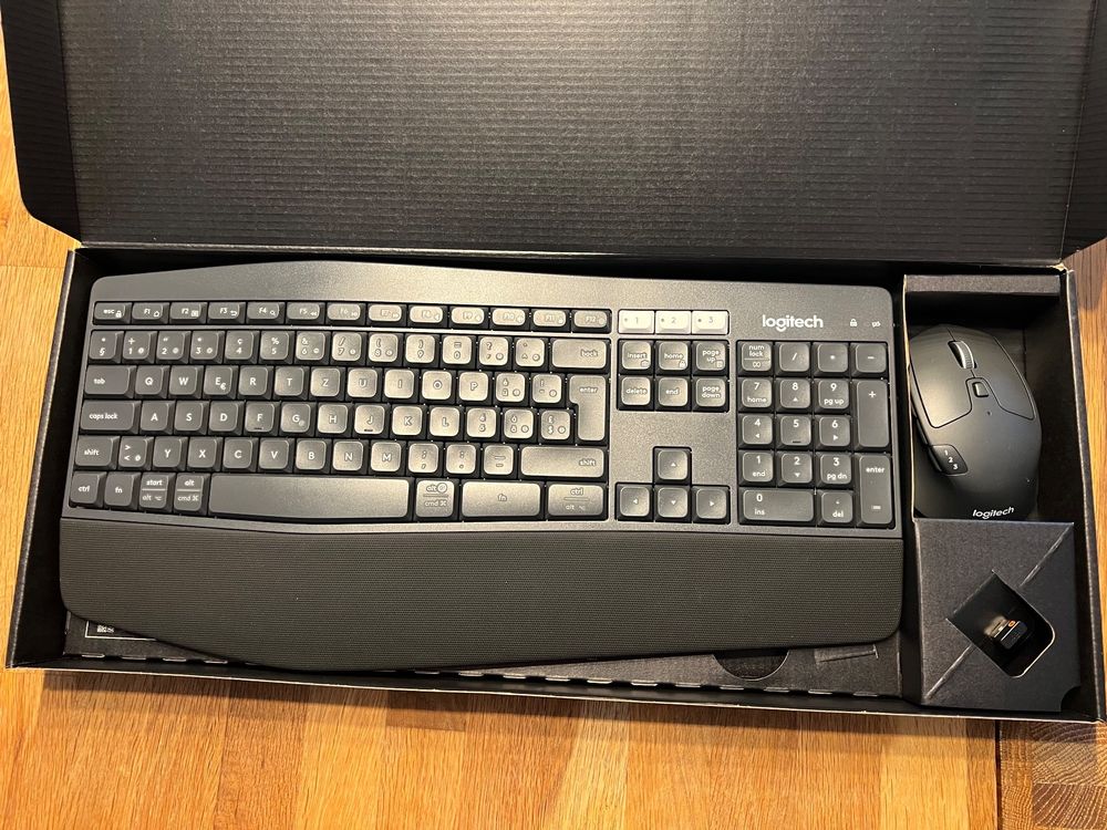 Tastatur Logitech MK 850 | Kaufen auf Ricardo Tastatur Logitech MK 850 | Kaufen auf Ricardo