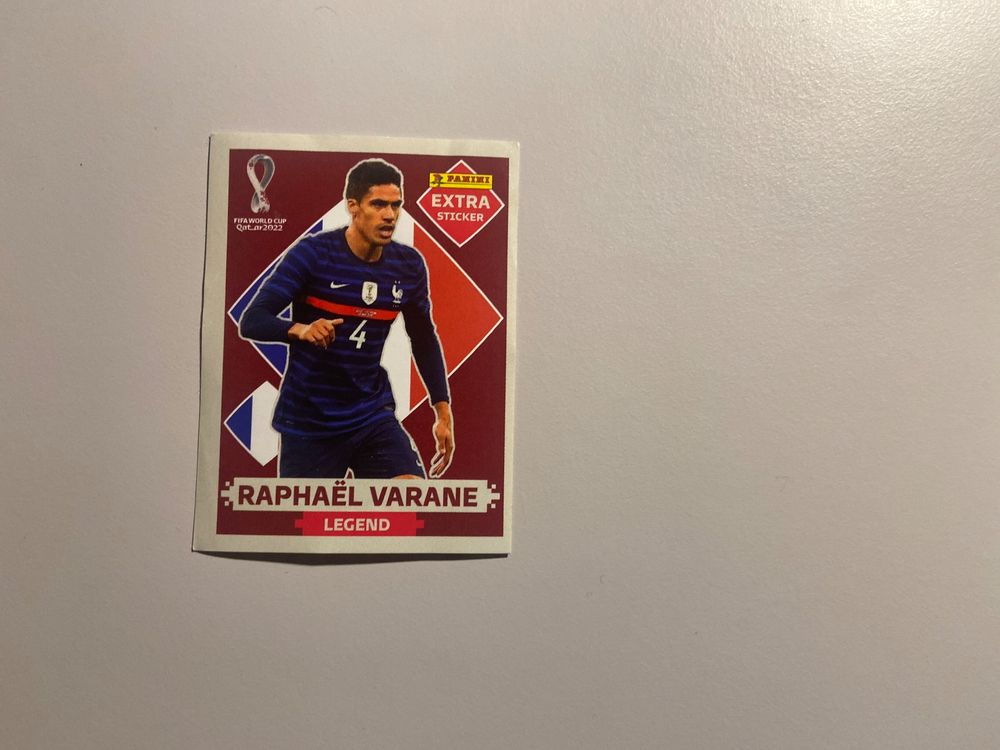 Panini WM 2022 Extra Sticker Base Edition Raphaël Varane (Gebraucht) in Kreuzlingen für CHF 4 ...