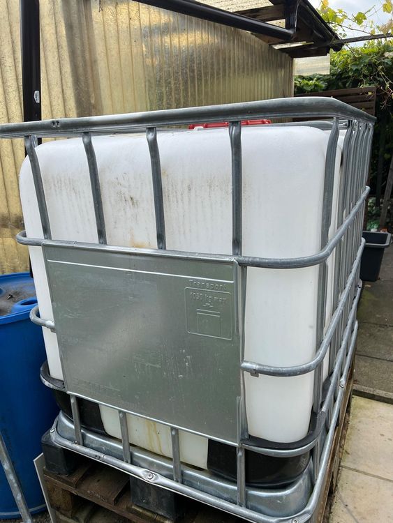 IBC Wassertank weiss 600ltr Wasserhahn im Wert von 50 Fr. (Gebraucht ...