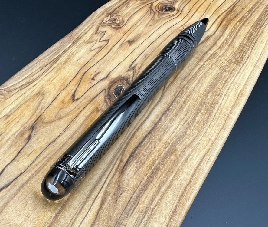 Montblanc Starwalker Midnight Black Metal LineKugelschreiber (Gebraucht ...