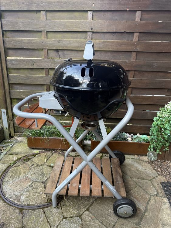 Gasgrill Outdoorchef Ambri 480 G mit Thermometer | Kaufen auf Ricardo