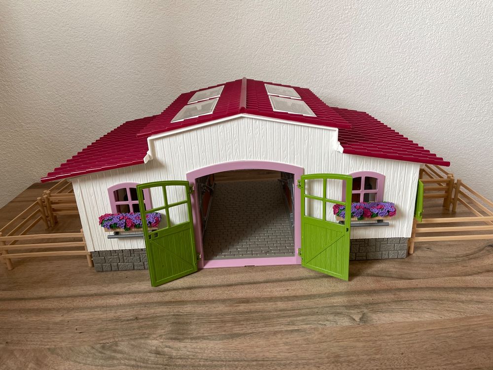 Schleichstall Horse Club mit 4 Boxen (Gebraucht) in Aarau für CHF 35 ...