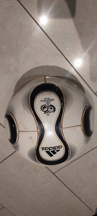 Teamgeist WM Ball original (Gebraucht) in Zürich für CHF 76 – mit ...