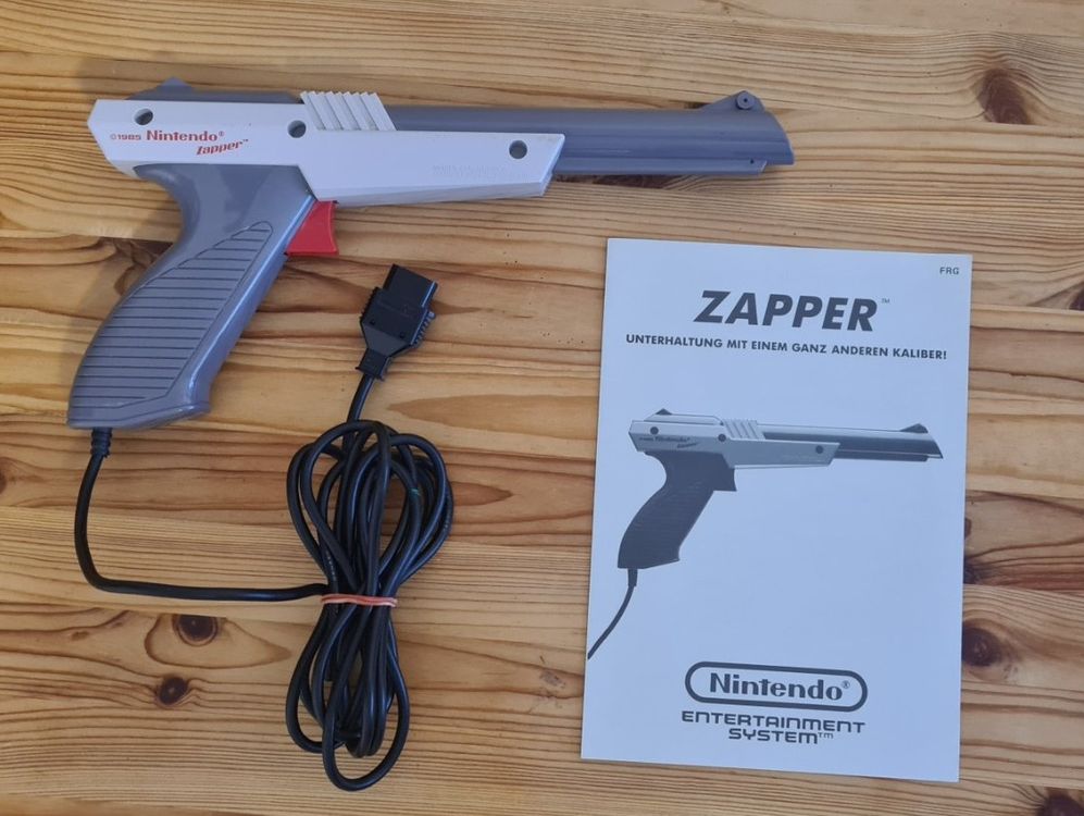 NES Zapper in grau mit Anleitung - Nintendo Lightgun Pistole | Kaufen ...