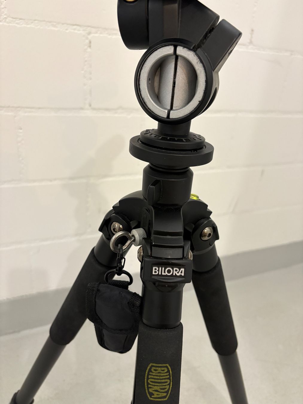 Bilora Perfect Pro A283 Kamerastativ mit Dörr Stativkopf (Gebraucht) in ...