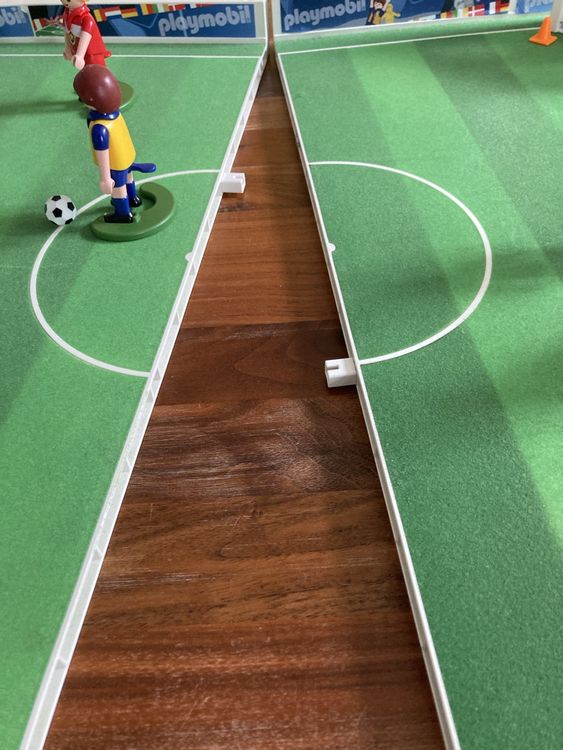 Playmobil Tipp-Kick: Grosse Fussballarena im Klappkoffer (Gebraucht) in ...