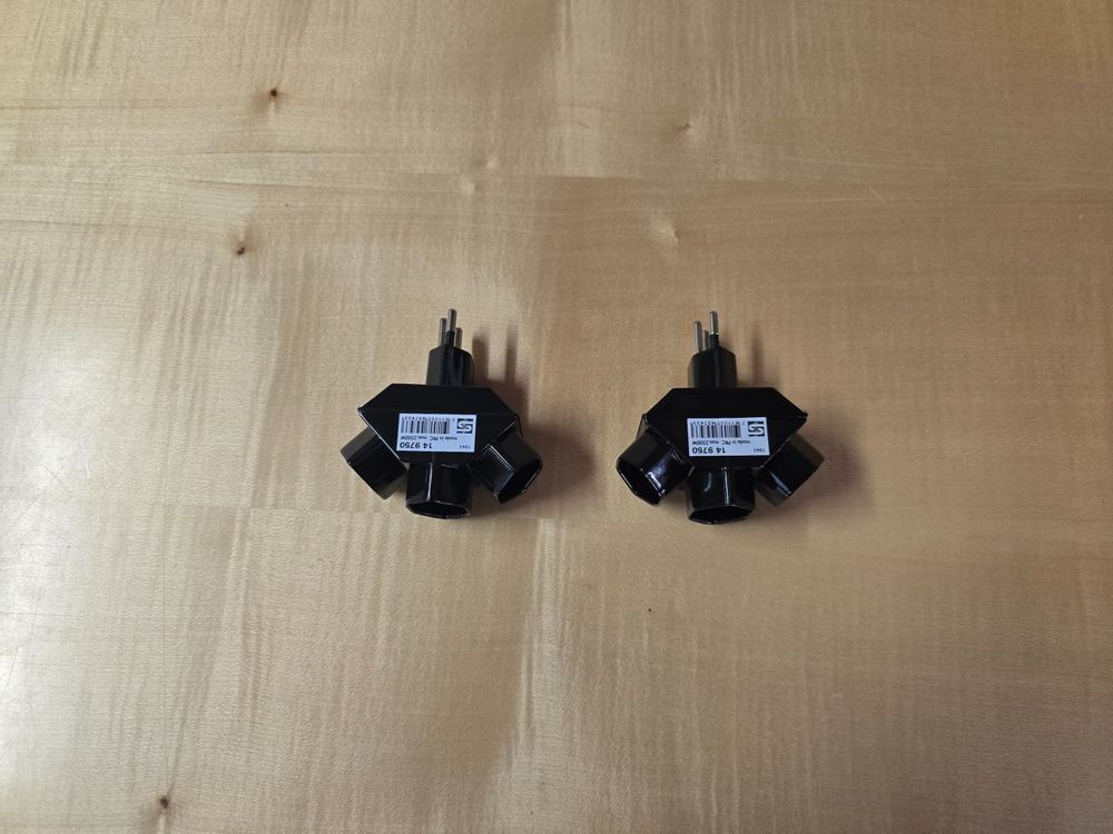 2x neue Abzweigstecker 3xT13 in schwarz ab 1.- (Neu und ...