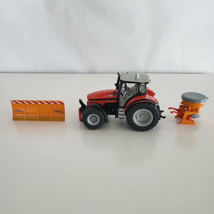 Siku 3058 – Same Iron 110 mit Salzstreuer und Räumschild (Gebraucht) in ...