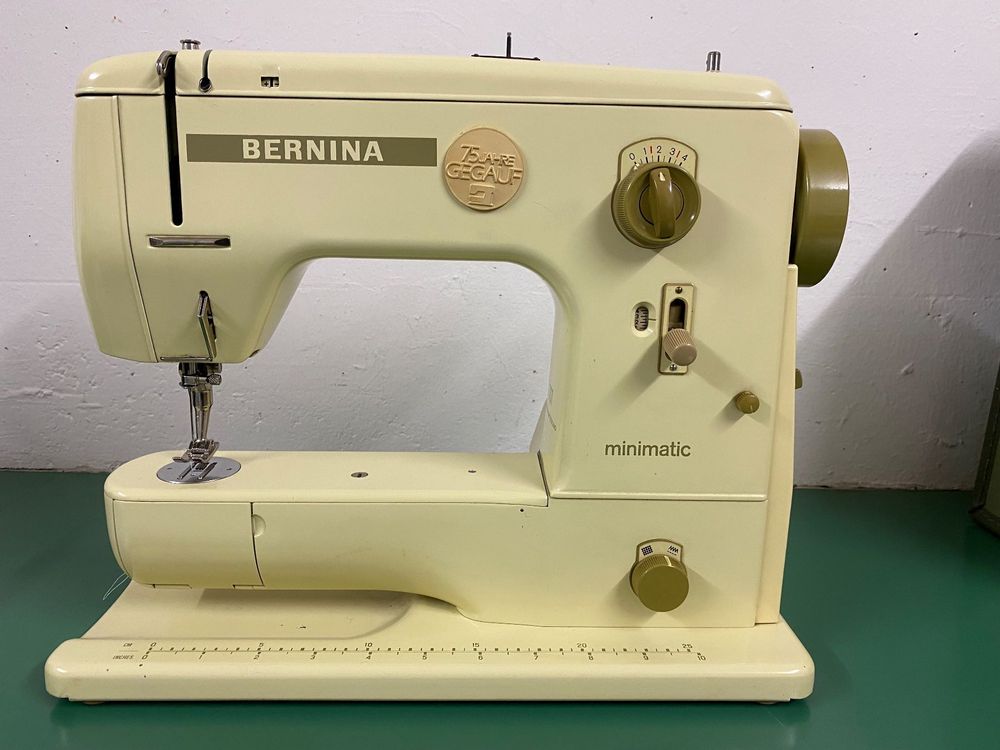 BERNINA 707 Nähmaschine | Kaufen auf Ricardo